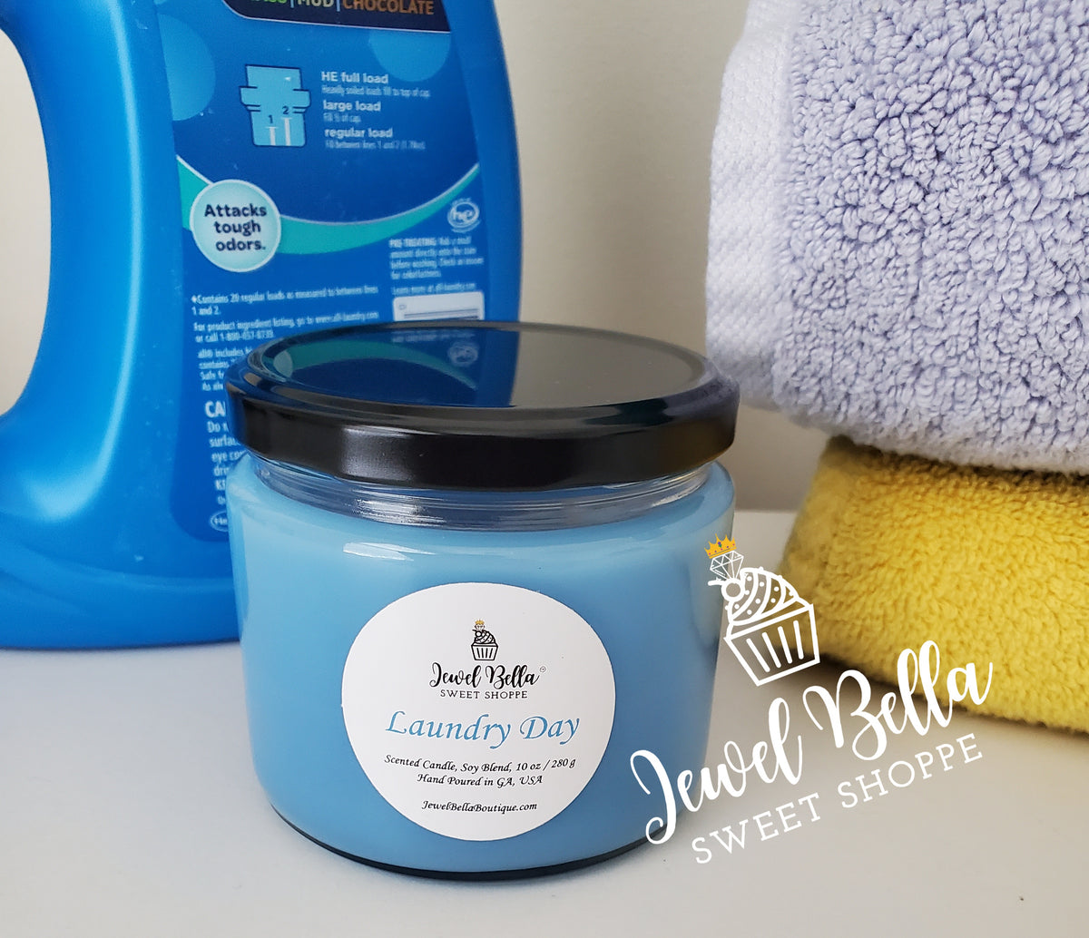 Laundry Day Scented Candle 10 oz. – Jewel Bella Sweet Shoppe
